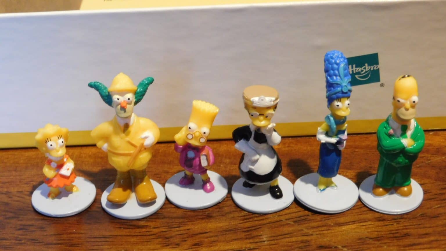 My Simpsons Clue 2nd Edition Impressions - Board-Games.com