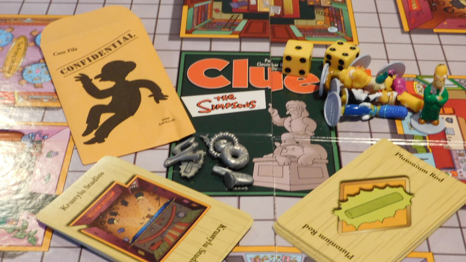My Simpsons Clue 2nd Edition Impressions - Board-Games.com